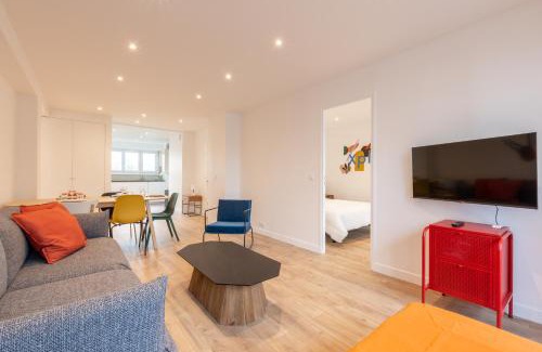 Family apartment - 8 guests - Near Metro 【 DEC 2025 】 Apartment in ...